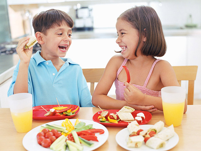 how-to-get-kids-to-eat-dinner-new-kids-center